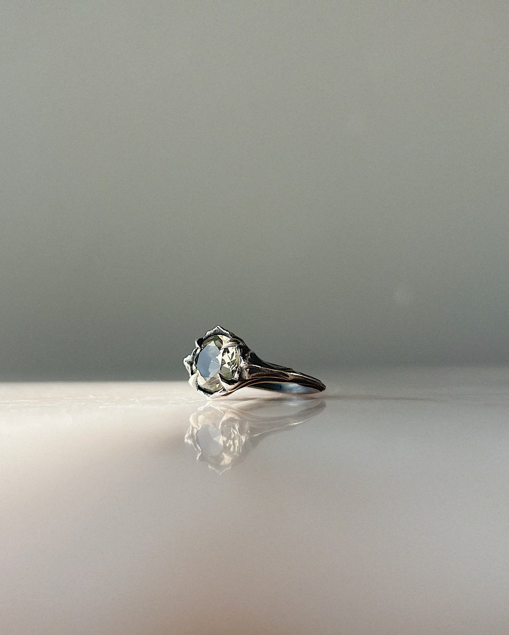 Daphne // Ring – Ecclesia