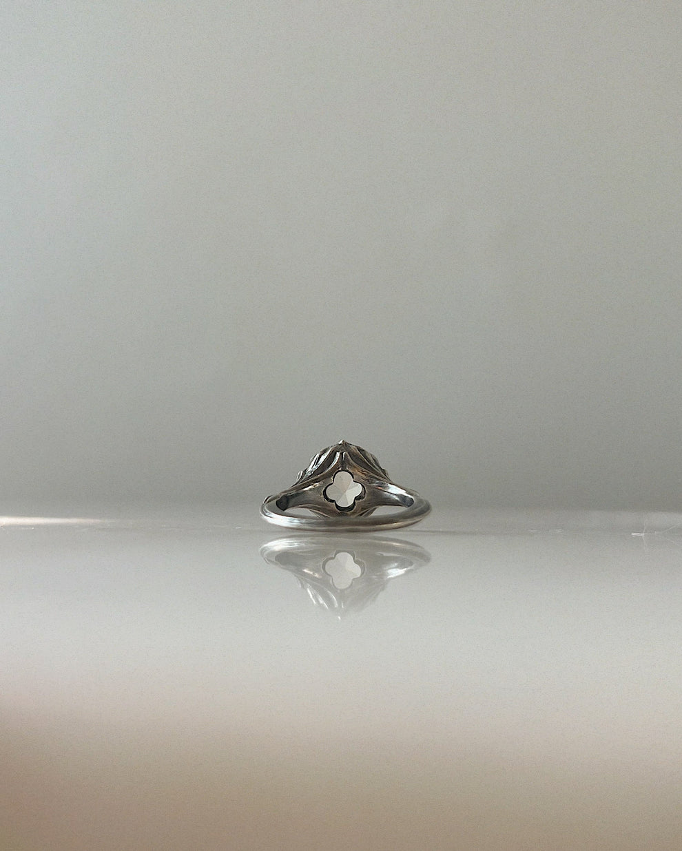 Daphne // Ring – Ecclesia