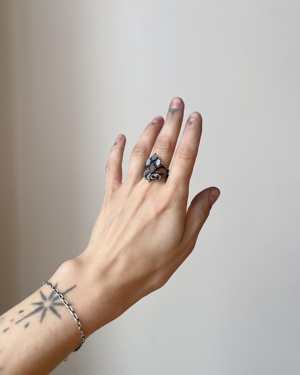 Pyre Shadow Pt I // Nesting Ring (RTS) – Ecclesia