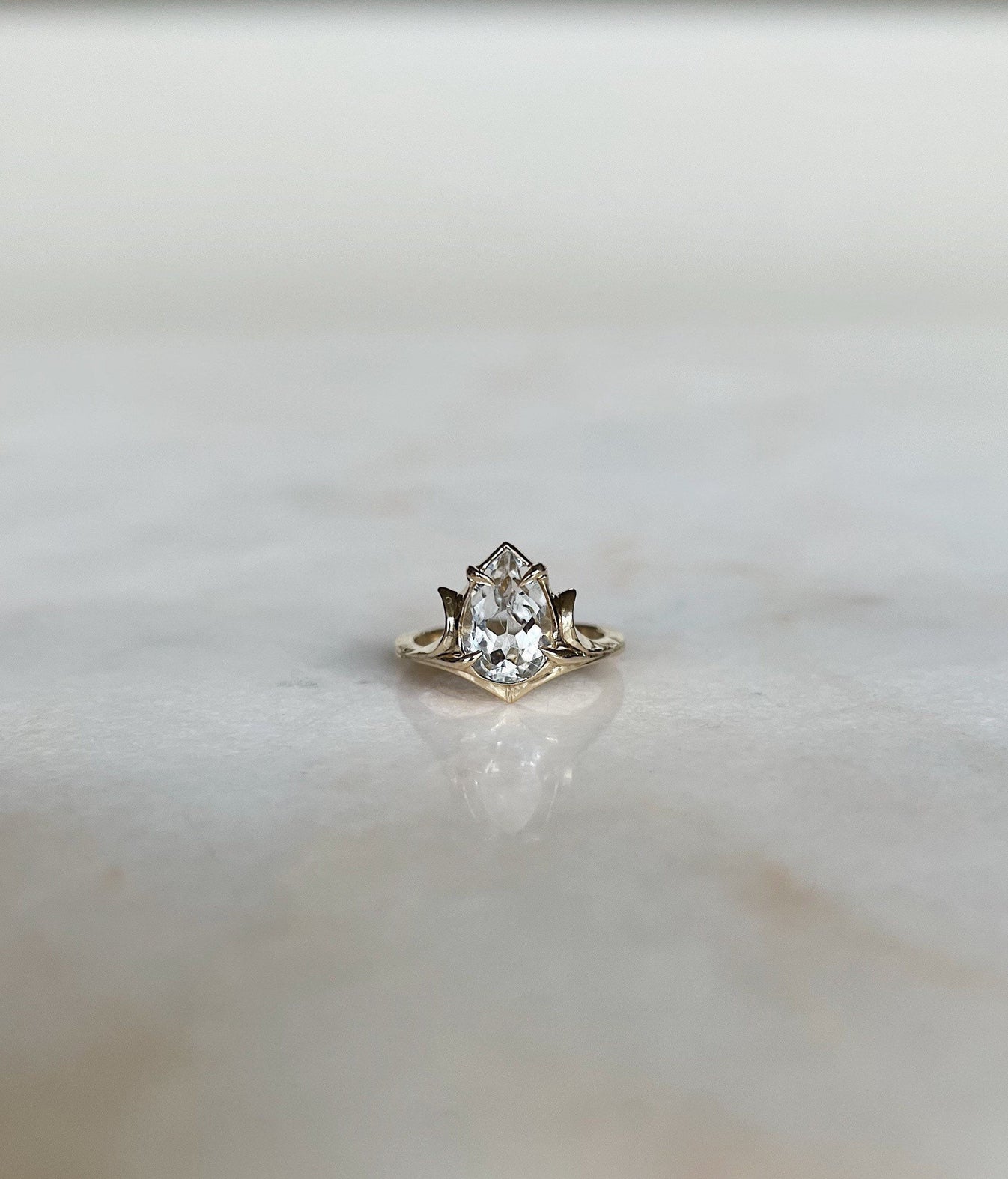 Eden II // 14k Gold // Ring – Ecclesia